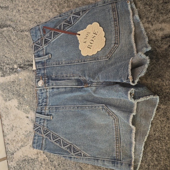 Knox Rose | Shorts | Knox Rose Mid Rise Denim Shorts | Poshmark